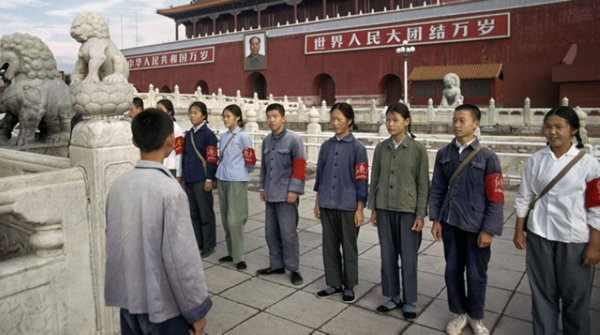 疯狂年代：文革时期罕见彩照 青报网-青岛日报官网